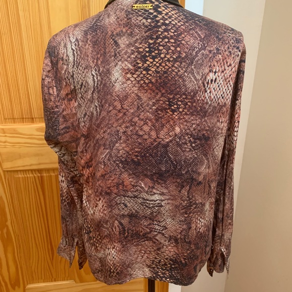 Colcci | Tops | Colcci Animal Print W Leather Collar Shirt Sz L | Poshmark